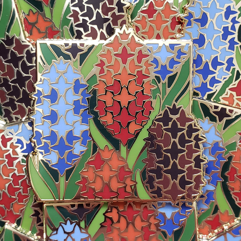 ACCESSORIES & PINS – DUAL WIELD STUDIO